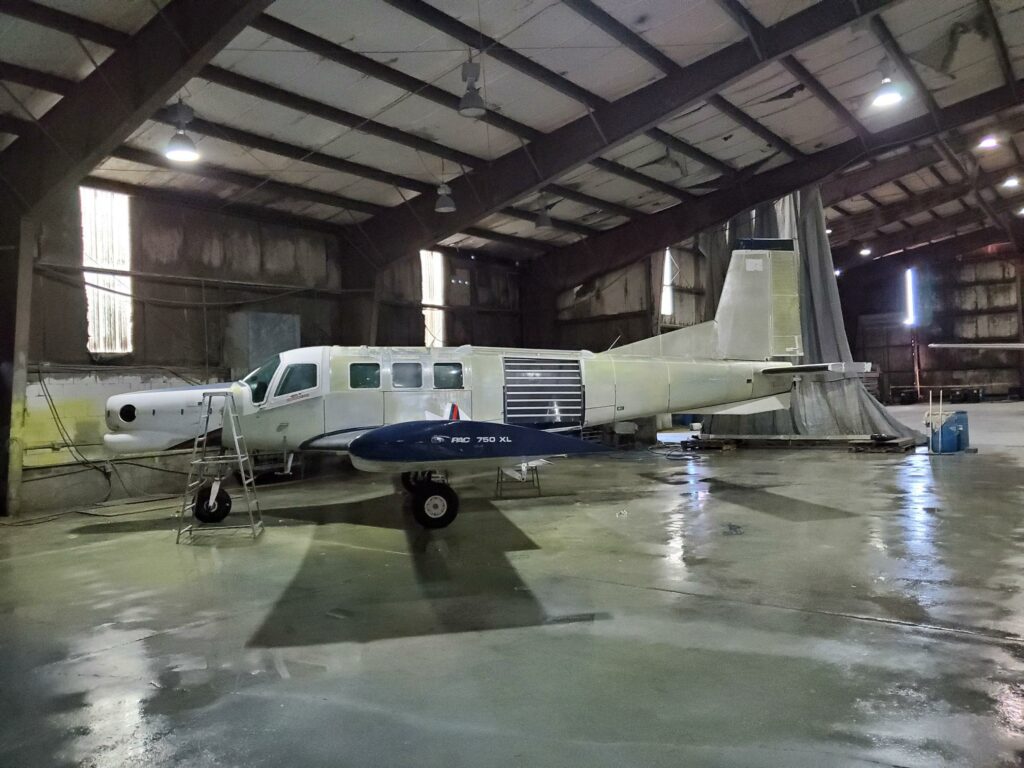 Skydive Atlanta new PAC 750XL Aircraft Starts Painting Process ...